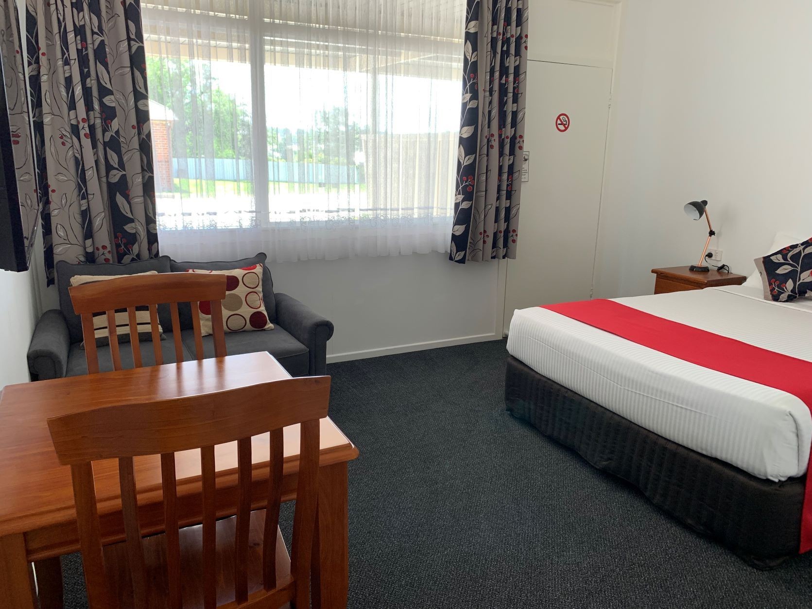 Bookings247: Royal Motel Tenterfield
